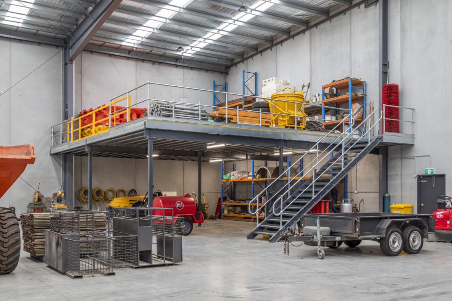 Raised Storage Areas | Mezzanine Office | Dynamic Warehouse