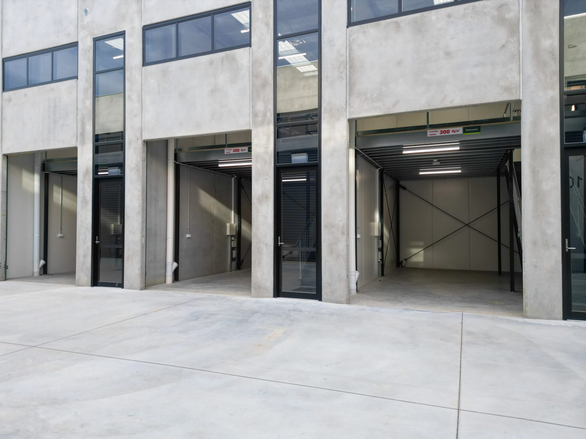 Modular Mezzanine Floor System for Industrial Developments. - Dynamic ...